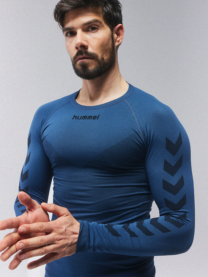 hummel training | Shop T-shirts & tops ⇒