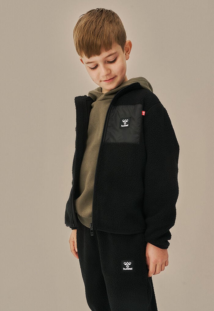 hummel® | Browse clothing, shoes and accessories
