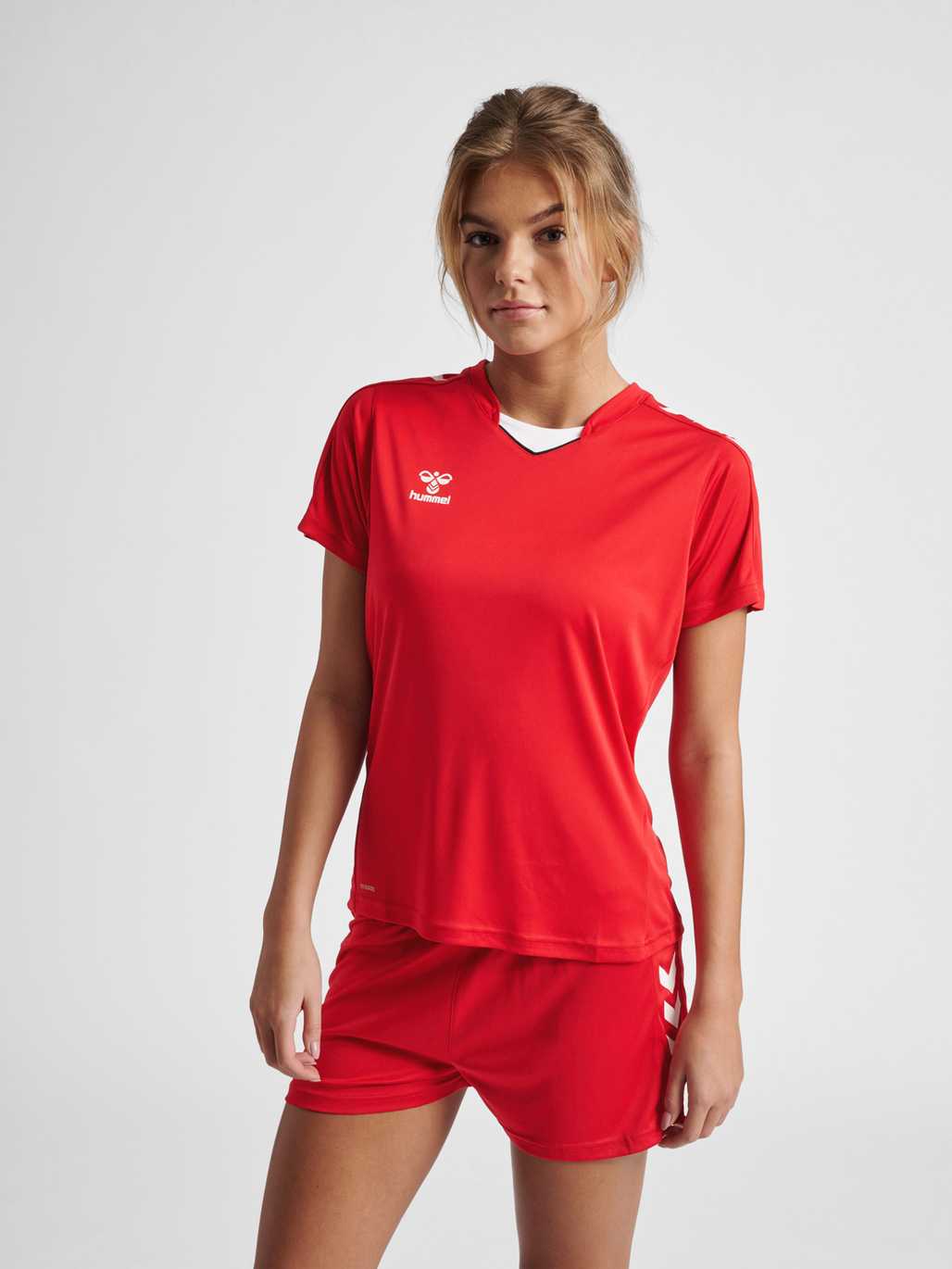 hummel CORE XK POLY JERSEY S/S WOMAN - TRUE RED | hummel.net