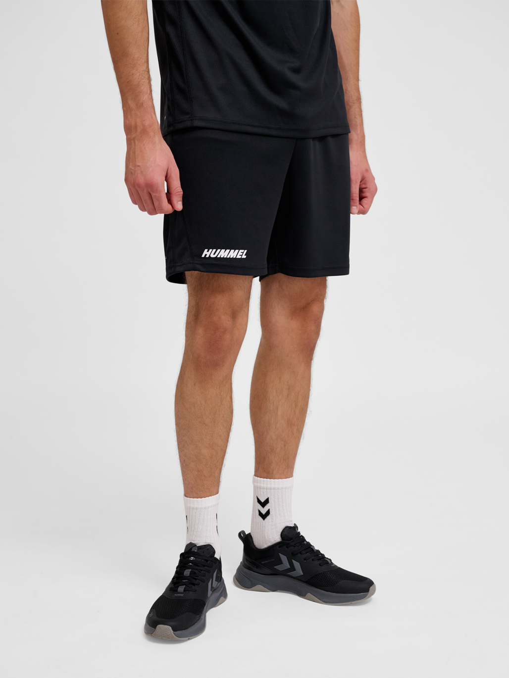 hummel MULTI PL SHORTS - BLACK | hummel.net