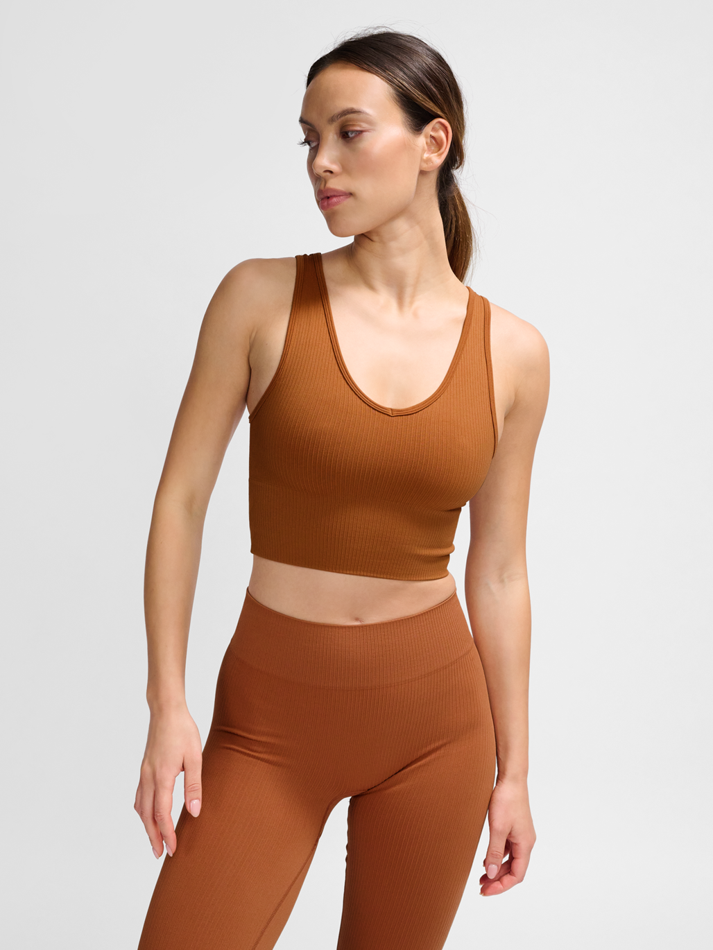 hummel MT ADAPT SEAMLESS REVERSIBLE TOP - MOCHA BISQUE | hummel.net