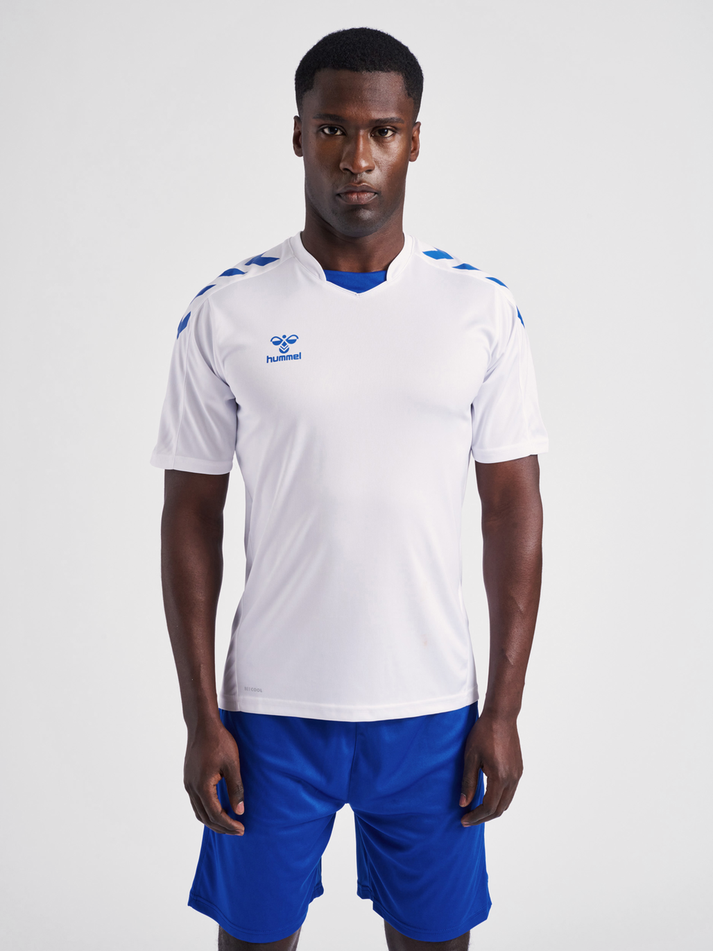 hummel CORE XK POLY JERSEY S/S - WHITE/TRUE BLUE | hummel.net