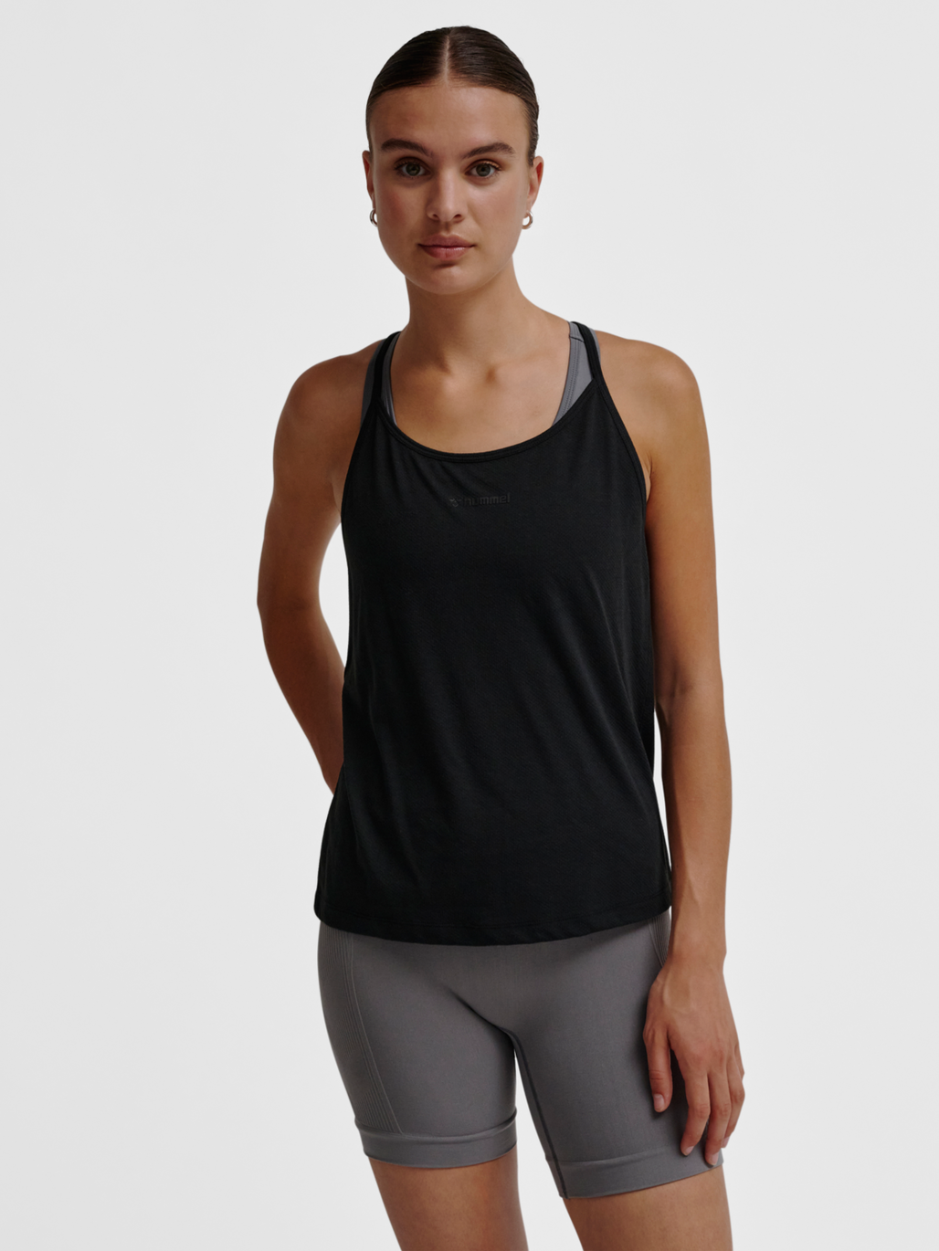 hummel MT VANJA STRAP TANKTOP - BLACK | hummel.net