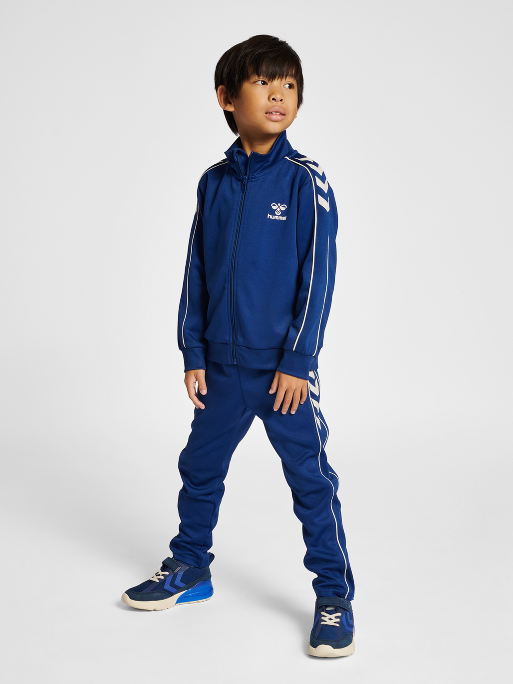 hummel TRACK TRACKSUIT - NAVY PEONY | hummel.net