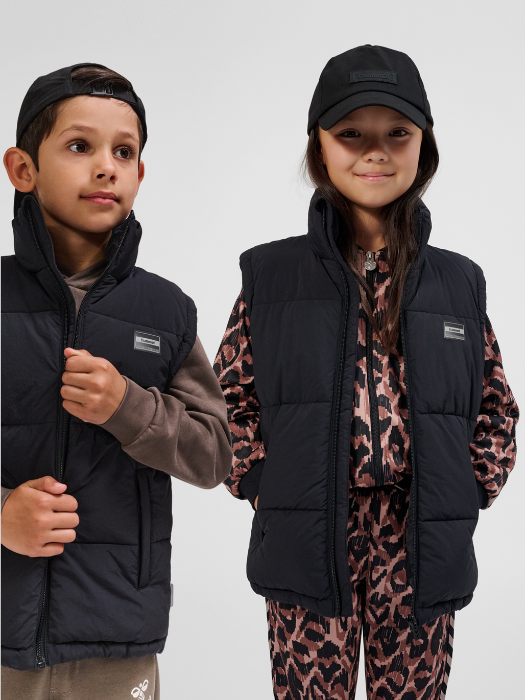 hummel CRISP TEX VEST - BLACK | hummel.net