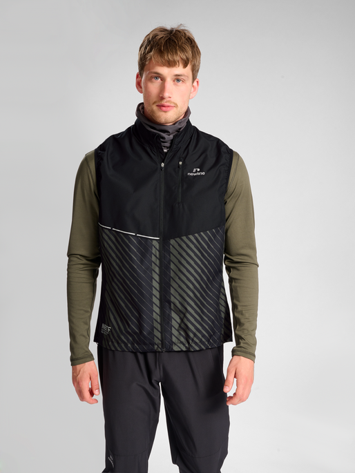 hummel nwlPACE GILET - BLACK BELUGA AOP | hummel.net