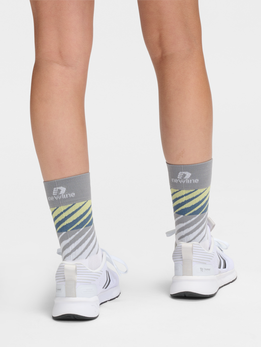 hummel nwlPACE FUNCTIONAL SOCKS 2-PACK - SILVER SAGE | hummel.net