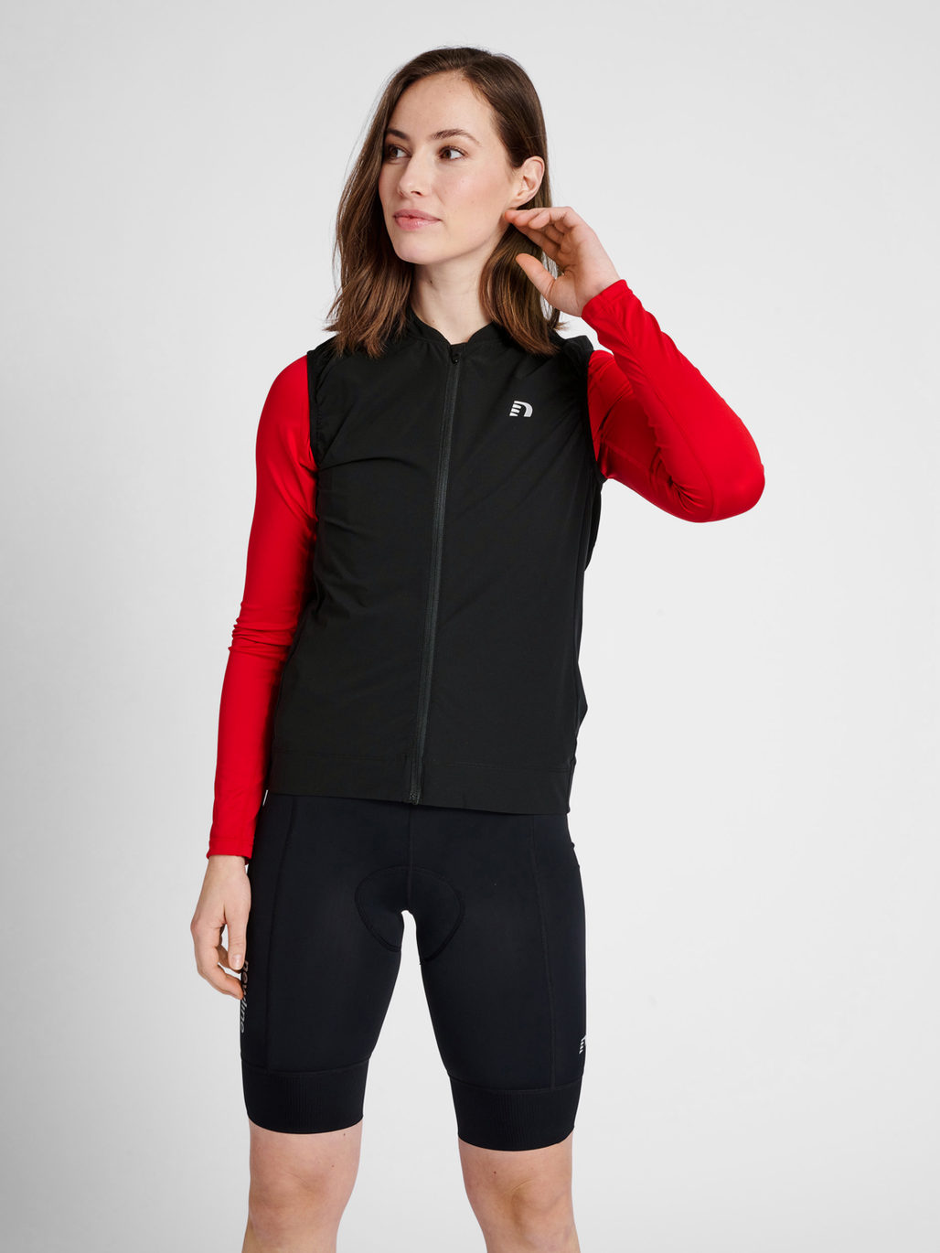 hummel WOMENS CORE BIKE GILET - BLACK | hummel.net